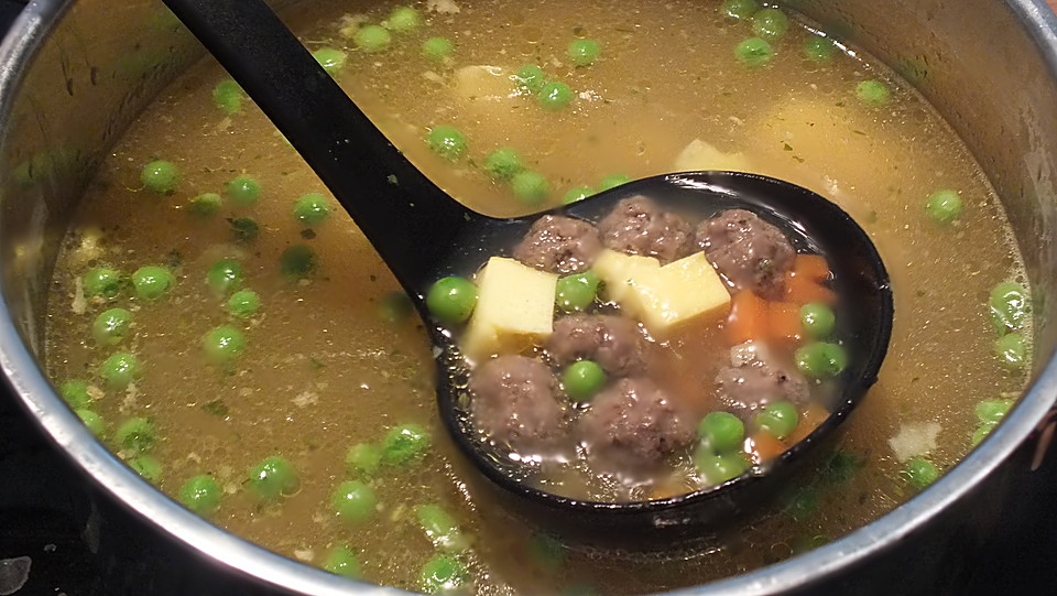 Altmärkische Hochzeitssuppe von zorga | Chefkoch.de