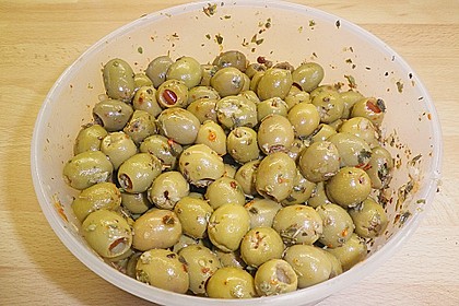 Selbst eingelegte Oliven von mareikaeferchen | Chefkoch.de
