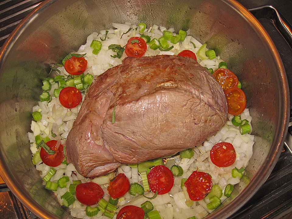 Geschmorter Kalbsbraten von Tryumph800 | Chefkoch.de