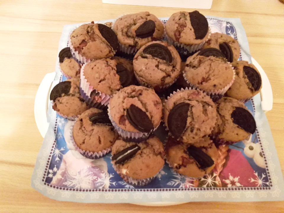 Oreo Muffins von pinktroublebee | Chefkoch.de