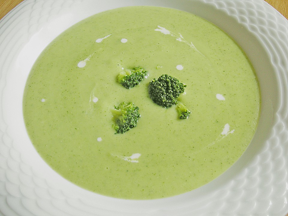 Brokkolisuppe von plumbum | Chefkoch.de