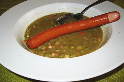 Erbsensuppe und Würstchen von L_o_L_o | Chefkoch.de