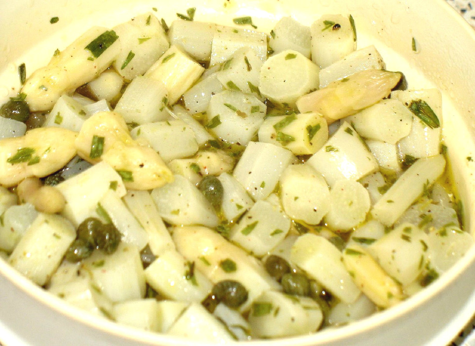 Einfacher Spargelsalat von Stiermädchen | Chefkoch.de