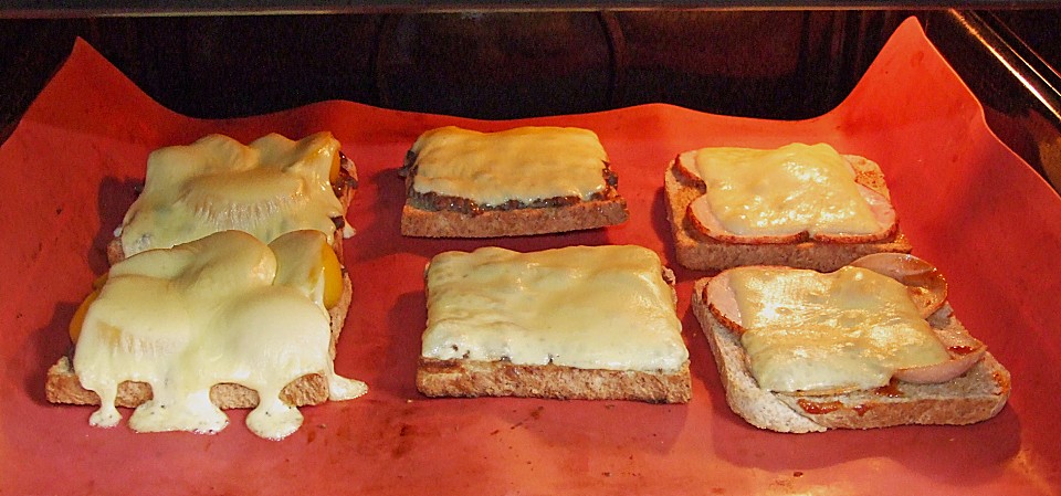 Überbackener Mett - Käse - Toast mit Pfirsich von SchmackoFatz3 ...