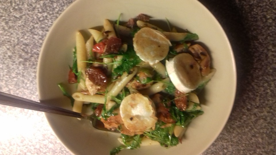 Penne mit Hähnchenbrust und Rucola von alaKatinka | Chefkoch.de