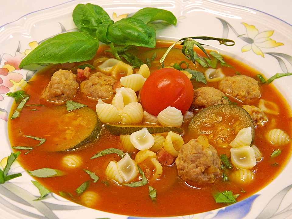 Tomaten Nudelsuppe Mit Zucchini Von Rocky73 Chefkoch De