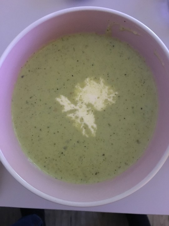 Brokkoli Creme Suppe Von Carryu Chefkoch De