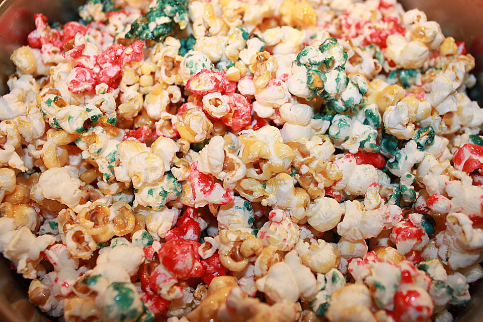 Buntes Karamell-Popcorn von Angelkassel | Chefkoch.de