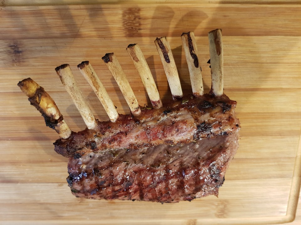 Lammkarree vom Grill von Viniferia | Chefkoch.de