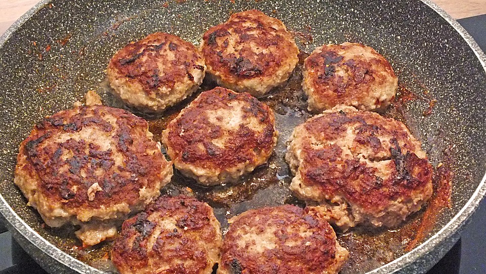 Hausmacher Frikadelle von eunio | Chefkoch.de