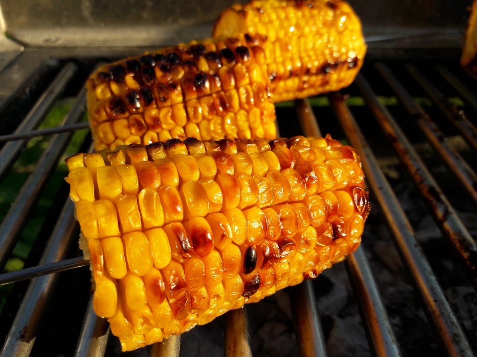 Maiskolben vom Grill von gutguschel | Chefkoch.de