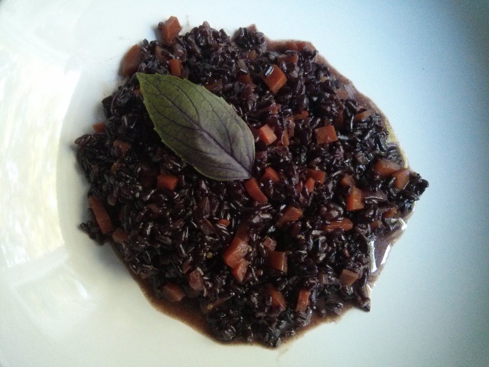 Schwarzer Risotto aus Venere-Reis von ManuGro | Chefkoch.de