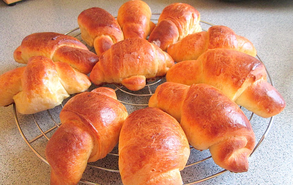 Süße Kipferl von Kuchentorten | Chefkoch.de