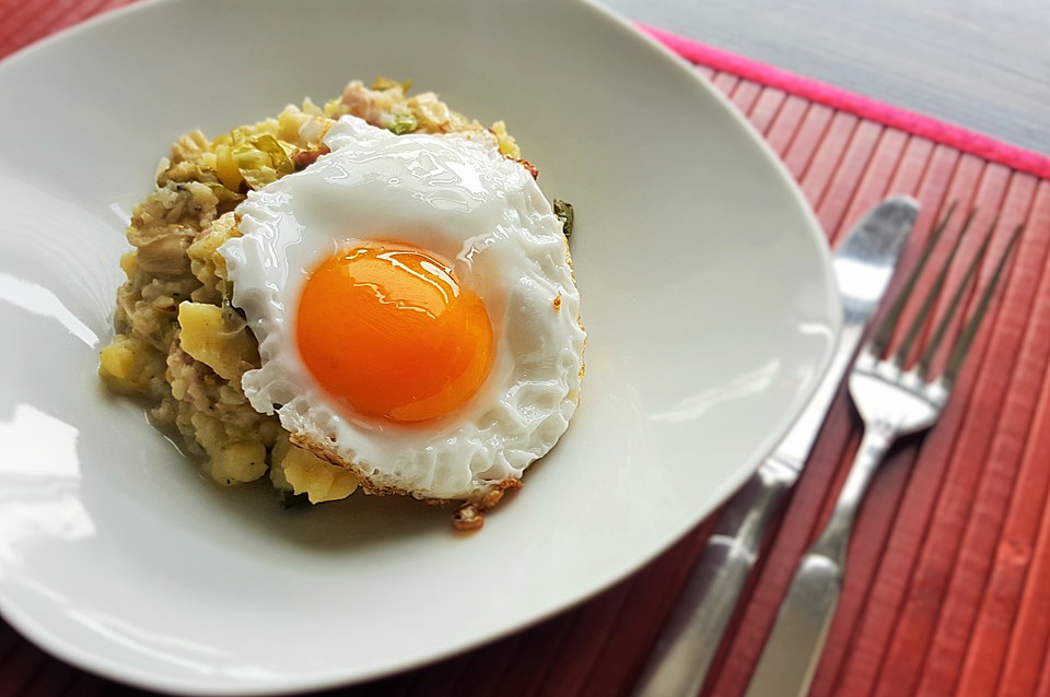 Endivien-Kartoffelstampf mit Spiegelei von chica* | Chefkoch.de