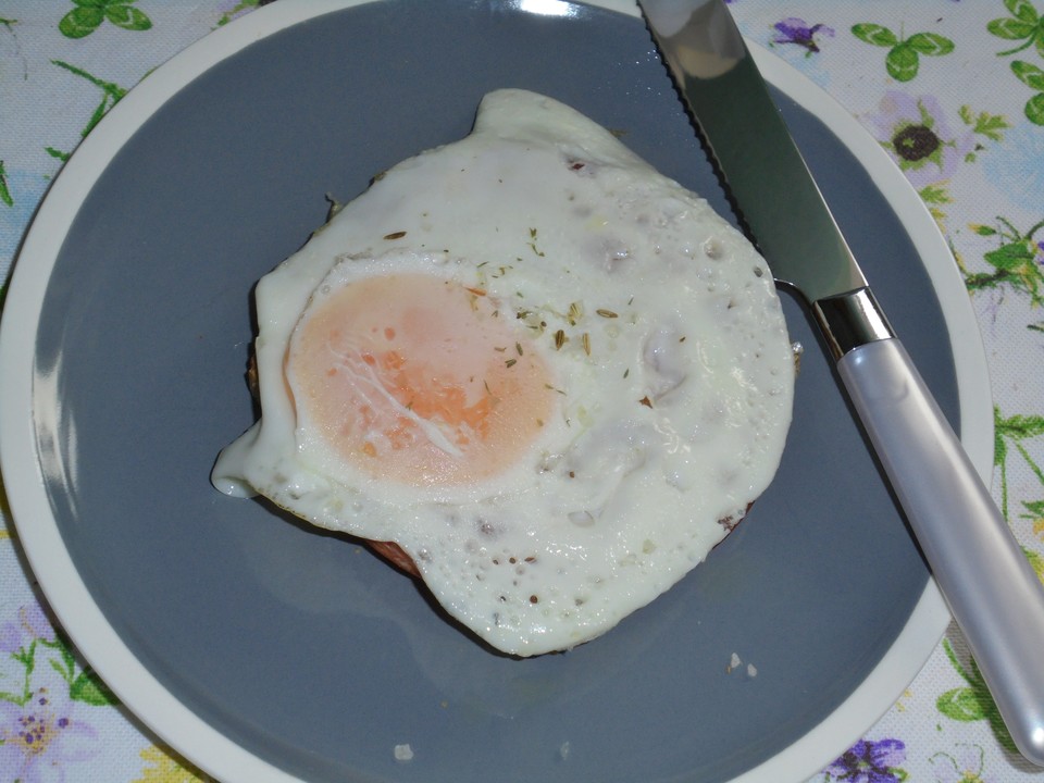 Spiegeleier auf Toast von foodwalk | Chefkoch.de
