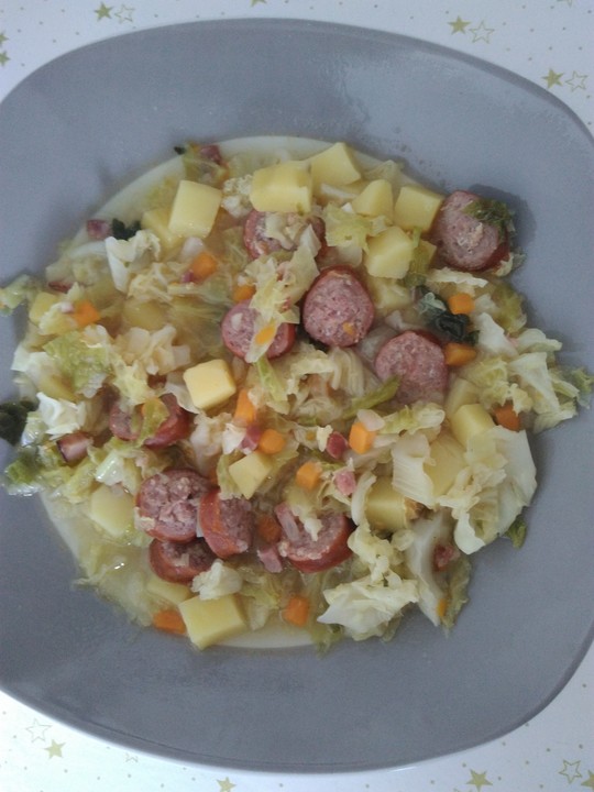 Wirsingeintopf mit Pinkel und Speck von schrat | Chefkoch.de