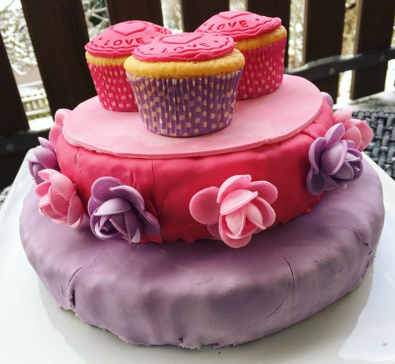 Fondant Torte Madchen