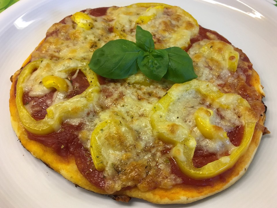 Mini - Pizza - Ein gutes Rezept | Chefkoch.de