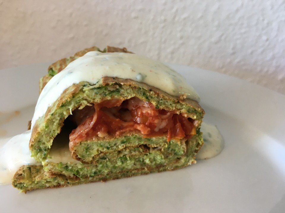 Zucchini - Roulade mit Basilikumsauce von garfield | Chefkoch.de