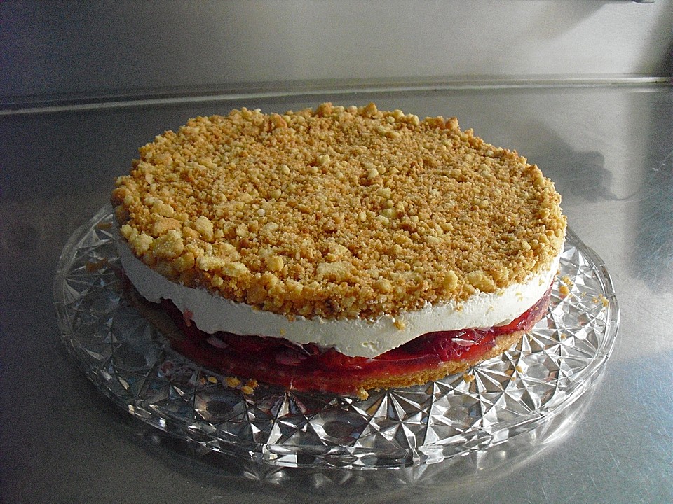 Erdbeer - Krokant - Torte von Stetim | Chefkoch.de