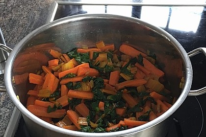 Mangold-Möhren-Gemüse von heimwerkerkönig | Chefkoch.de