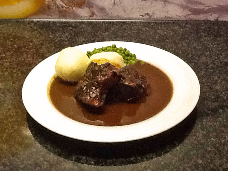 Geschmortes Rindfleisch in Barolo von Koelkast | Chefkoch.de