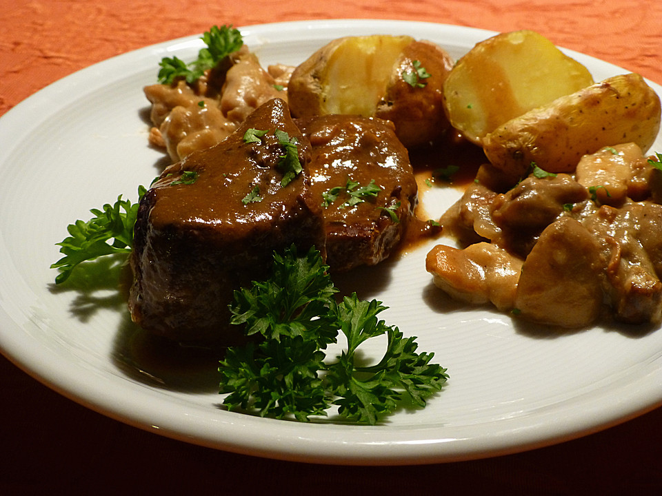 Geschmortes Rindfleisch in Barolo von Koelkast | Chefkoch.de