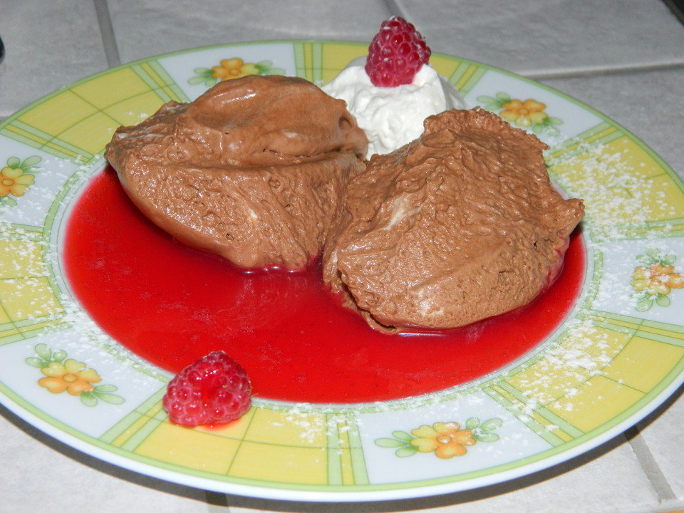 Mousse au chocolat von kampfkaetzchen | Chefkoch.de