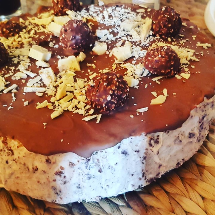 Ferrero - Rocher - Torte von bluemoon25 | Chefkoch.de